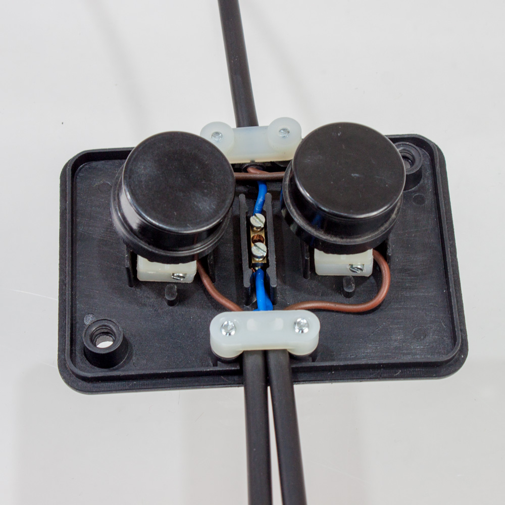 Assembly and wiring of our black twin inline foot switch – Margin ...