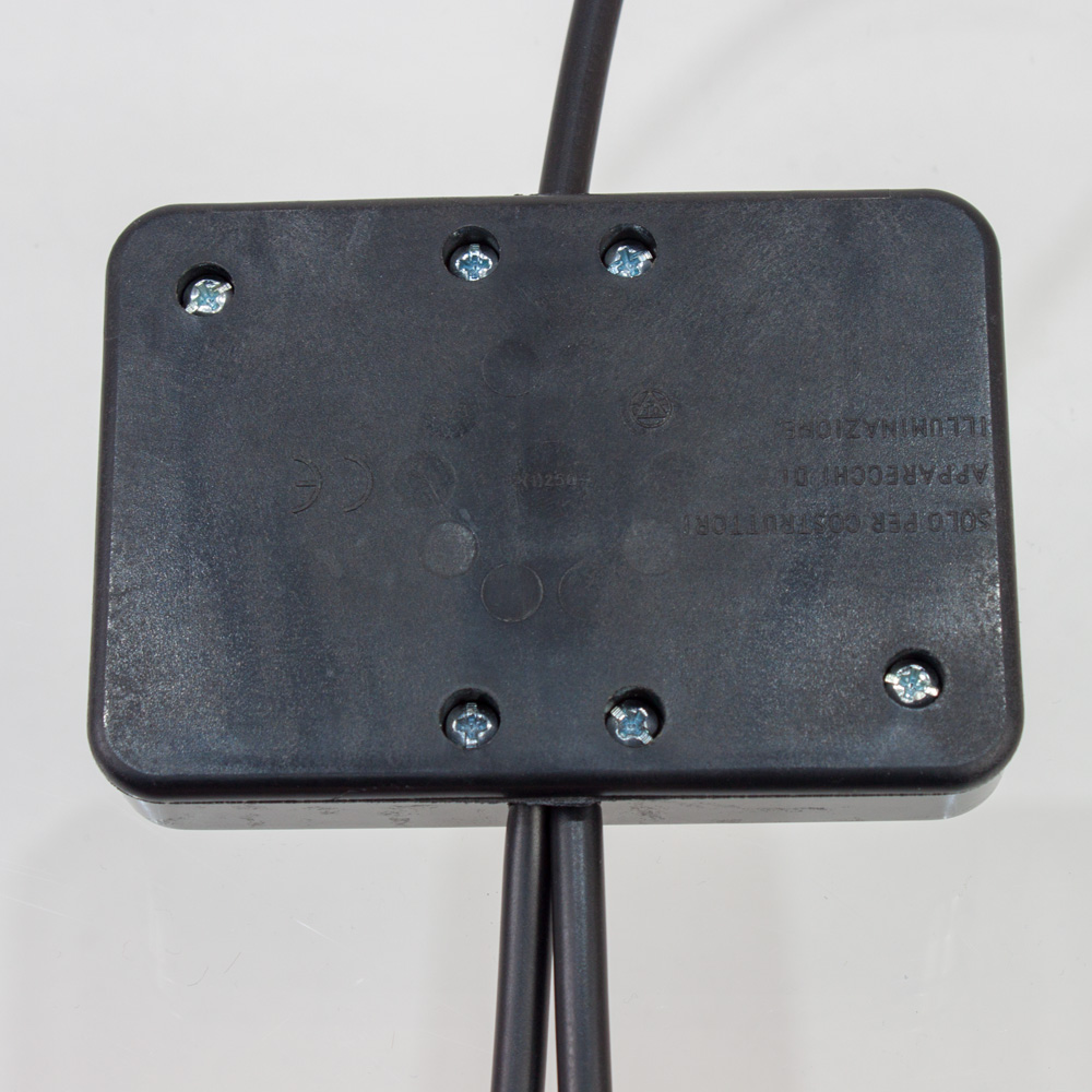 Assembly and wiring of our black twin inline foot switch – Margin ...